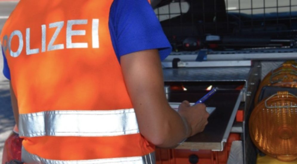 Muttenz BL: E-Bikerin bei Unfall verletzt